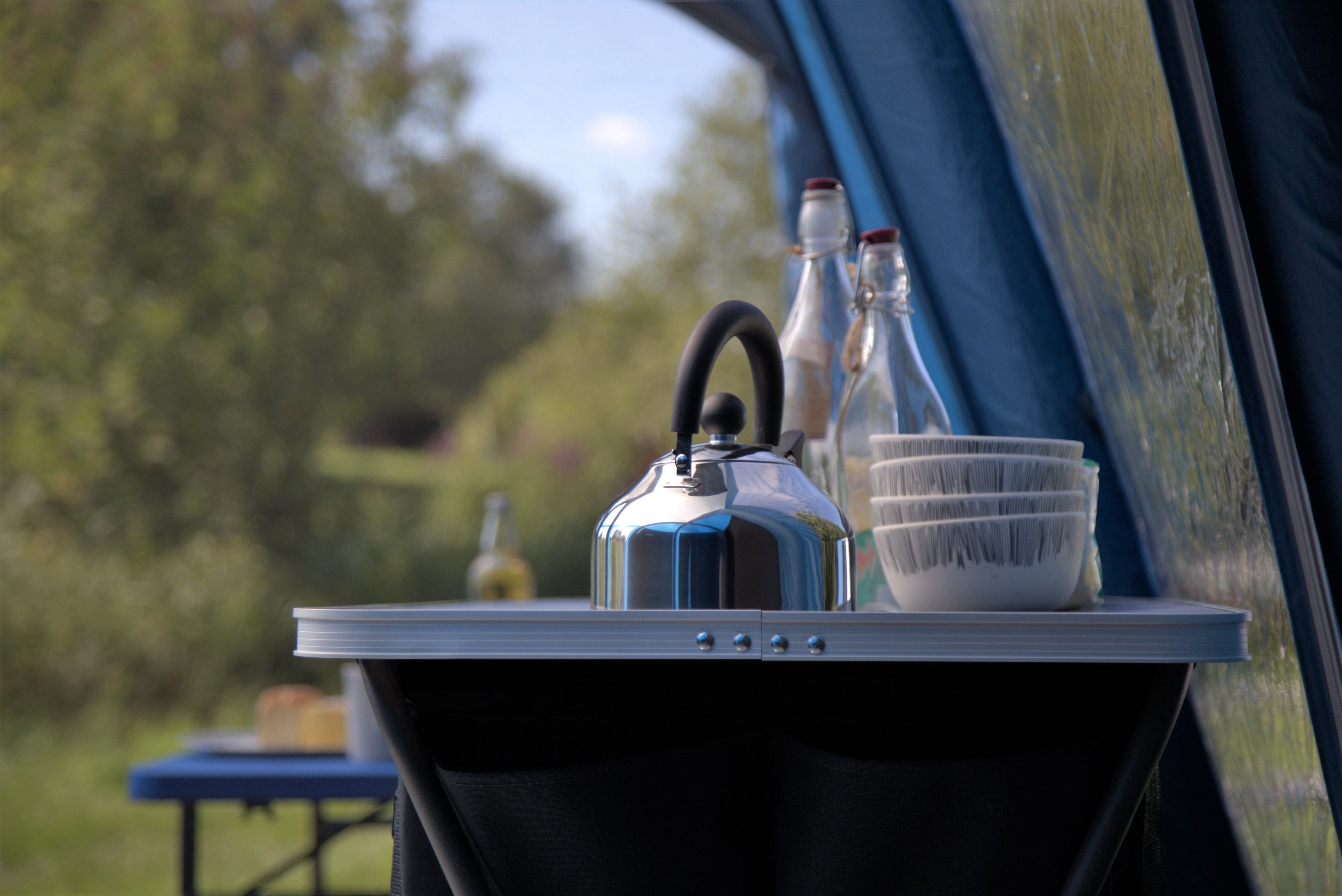 Vango 1.6L Stainless Steel Folding Handle Camping Kettle — Aztec Leisure