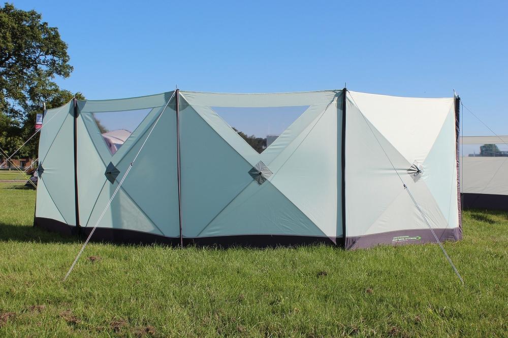 Outdoor Revolution Pronto Compact 4 Panel Pop up Windbreak